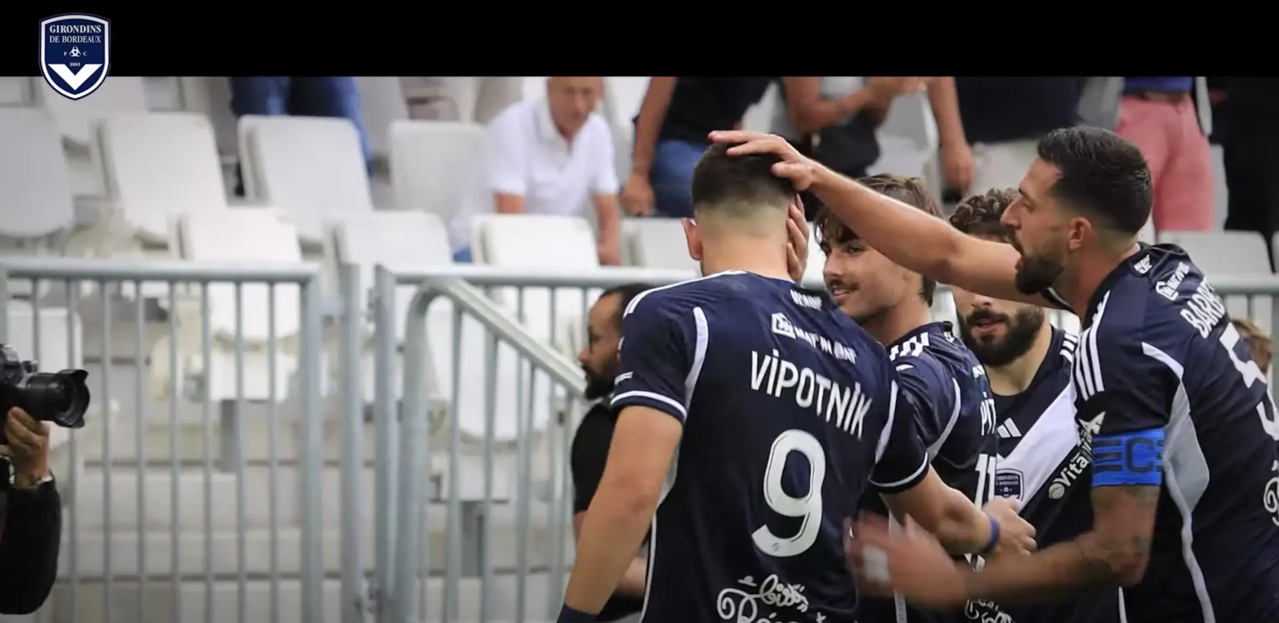 Le groupe des Girondins pour Annecy-Bordeaux (J29) - Girondins33 - Site d'actualité du FC ...